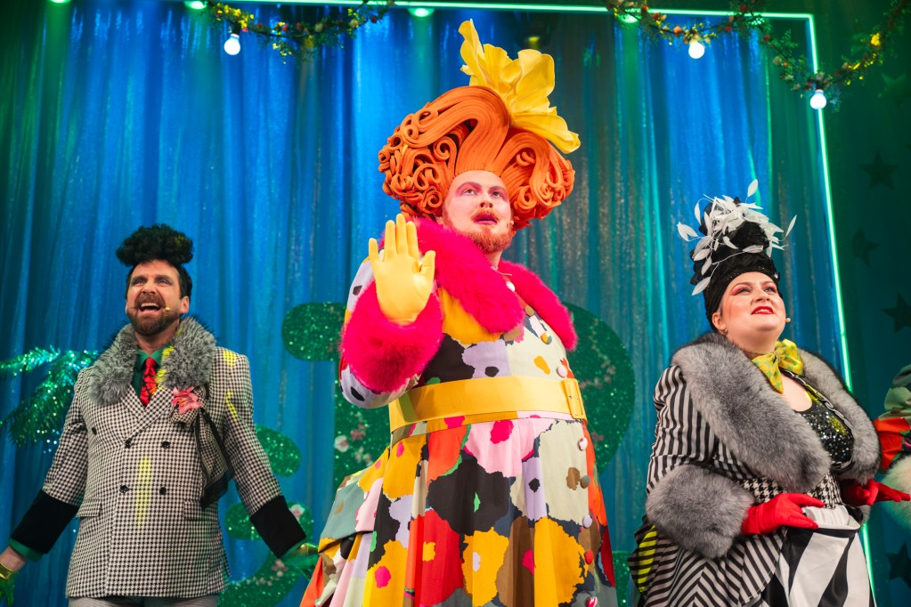 Review: Peter Panto and the Incredible Stinkerbell – Tron Theatre ...